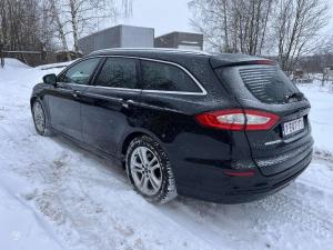 Black Ford Mondeo 2015 in Utena, with an engine capacity of 2.00 L and mileage of 337 thousand km for 6100 €, photo 7 on AUTOMOTO.COM.LV