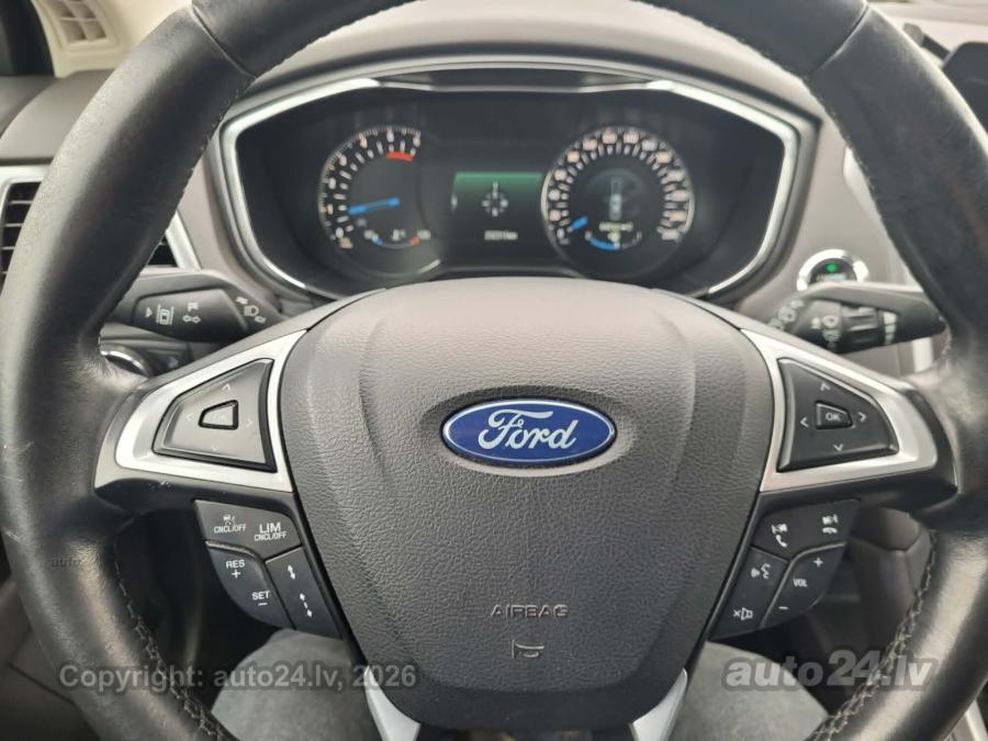 Black Ford Mondeo 2015 in Tartu, with an engine capacity of 2.00 L and mileage of 232 thousand km for 8299 €, photo 9 on AUTOMOTO.COM.LV