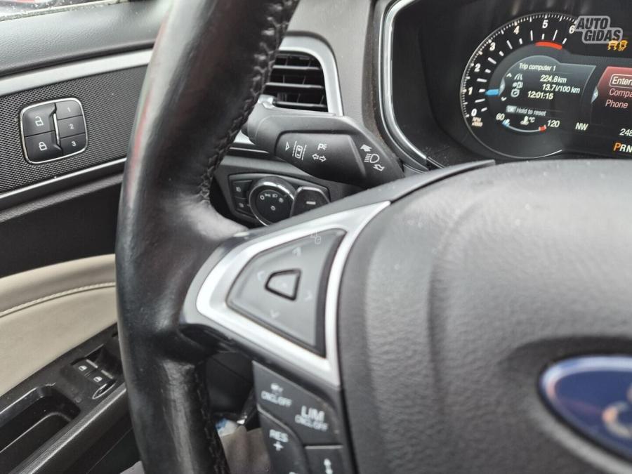 Black Ford Mondeo 2015 in Vilnius, with an engine capacity of 2.00 L and mileage of 249 thousand km for 7100 €, photo 21 on AUTOMOTO.COM.LV