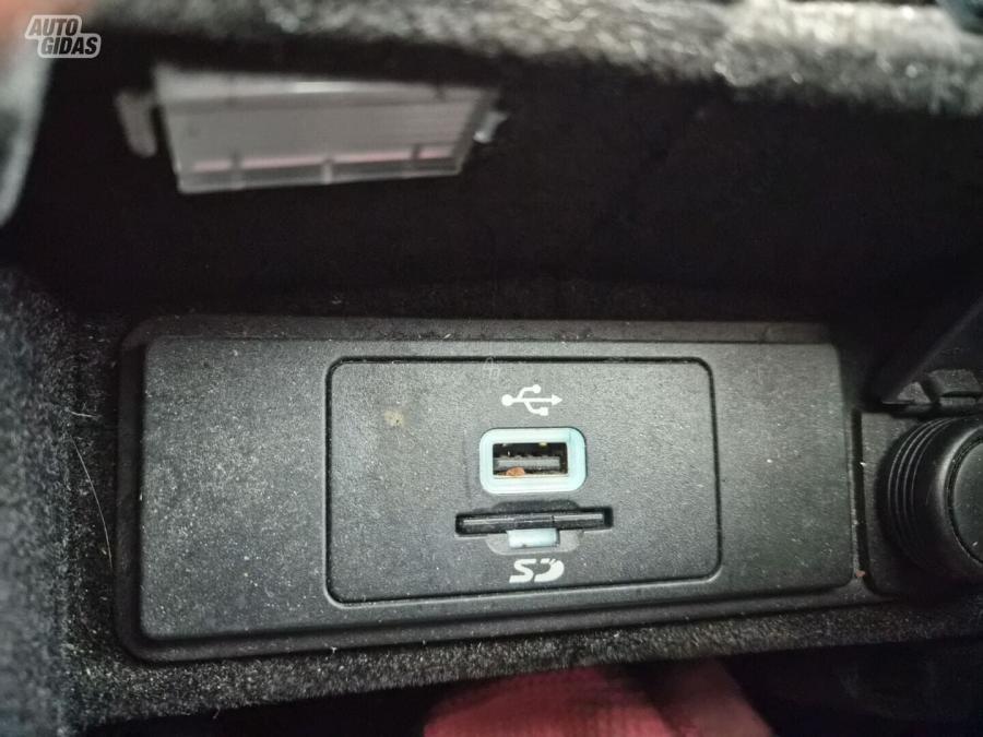 Black Ford Mondeo 2015 in Vilnius, with an engine capacity of 2.00 L and mileage of 249 thousand km for 7100 €, photo 22 on AUTOMOTO.COM.LV