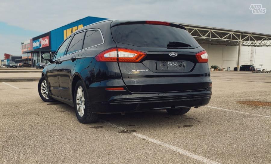 Black Ford Mondeo 2015 in Klaipeda, with an engine capacity of 2.00 L and mileage of 288 thousand km for 5900 €, photo 3 on AUTOMOTO.COM.LV