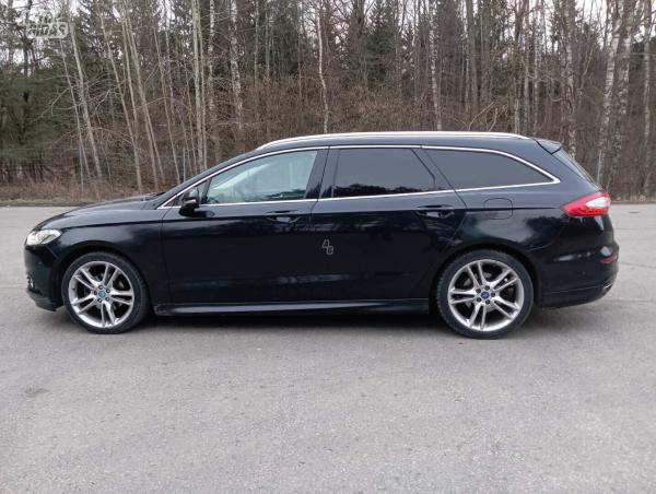 Black Ford Mondeo 2015 in Vilnius, with an engine capacity of 2.00 L and mileage of 250 thousand km for 7100 €, photo 8 on AUTOMOTO.COM.LV