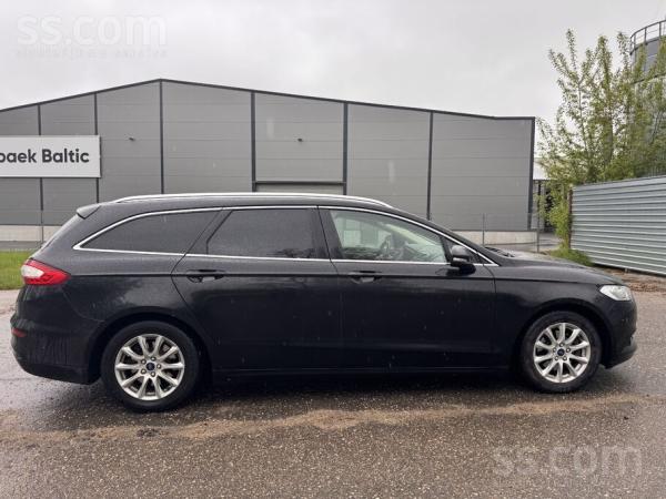 Black Ford Mondeo 2015 in Riga, with an engine capacity of 1.50 L and mileage of 297 thousand km for 5550 €, photo 4 on AUTOMOTO.COM.LV