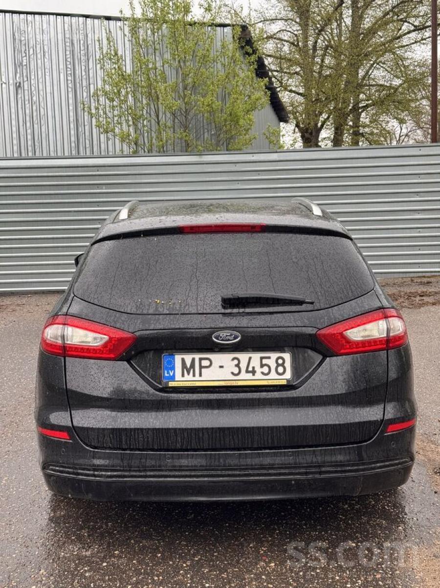 Melns Ford Mondeo 2015 Rīga, ar dzinēja tilpumu 1.50 L un nobraukumu 297 tūkst. km par 5550 €, foto 7 vietnē AUTOMOTO.COM.LV