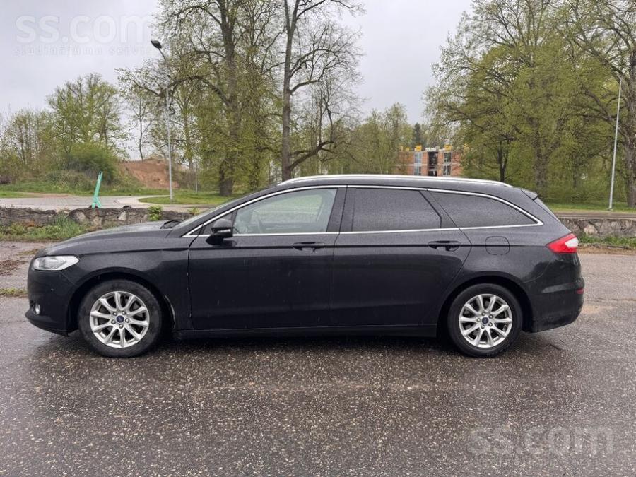 Melns Ford Mondeo 2015 Rīga, ar dzinēja tilpumu 1.50 L un nobraukumu 297 tūkst. km par 5550 €, foto 9 vietnē AUTOMOTO.COM.LV