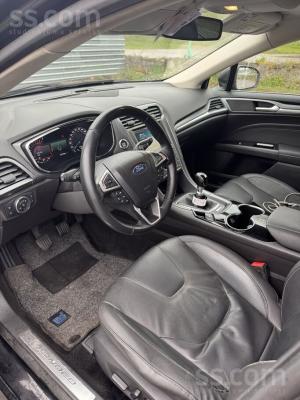 Melns Ford Mondeo 2015 Rīga, ar dzinēja tilpumu 1.50 L un nobraukumu 297 tūkst. km par 5550 €, foto 10 vietnē AUTOMOTO.COM.LV
