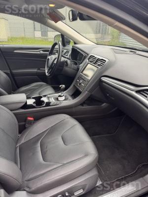 Melns Ford Mondeo 2015 Rīga, ar dzinēja tilpumu 1.50 L un nobraukumu 297 tūkst. km par 5550 €, foto 14 vietnē AUTOMOTO.COM.LV