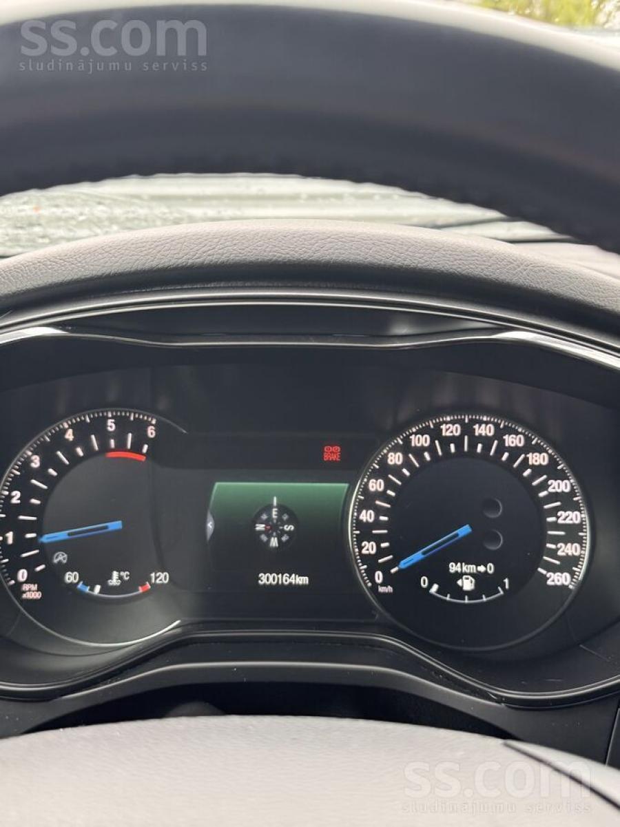 Melns Ford Mondeo 2015 Rīga, ar dzinēja tilpumu 1.50 L un nobraukumu 297 tūkst. km par 5550 €, foto 16 vietnē AUTOMOTO.COM.LV