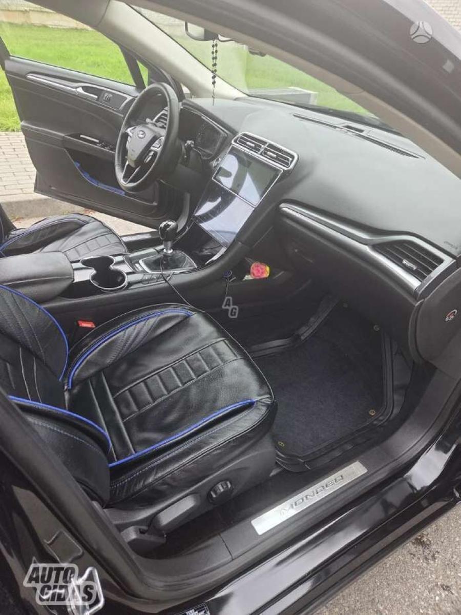 Melns Ford Mondeo 2015 Kauņa, ar dzinēja tilpumu 1.60 L un nobraukumu 235 tūkst. km par 8000 €, foto 27 vietnē AUTOMOTO.COM.LV