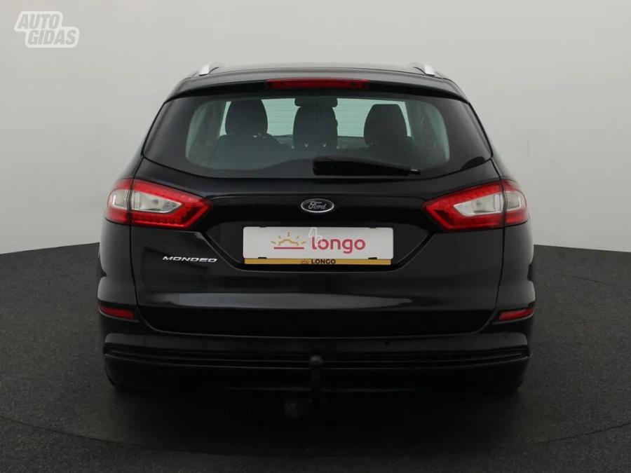 Black Ford Mondeo 2015 in Vilnius, with an engine capacity of 2.00 L and mileage of 254 thousand km for 7599 €, photo 6 on AUTOMOTO.COM.LV