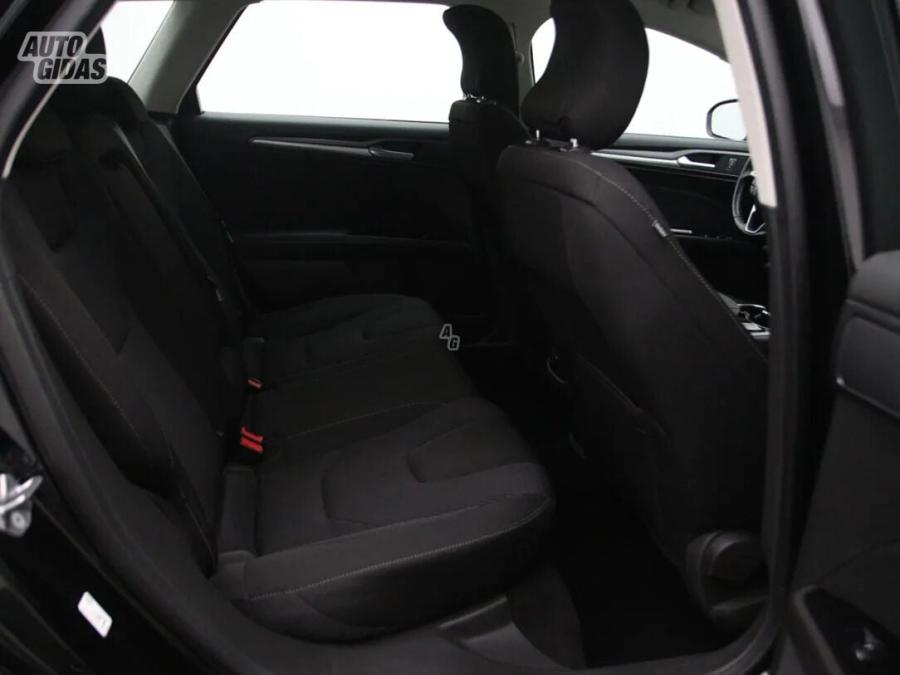 Black Ford Mondeo 2015 in Vilnius, with an engine capacity of 2.00 L and mileage of 254 thousand km for 7599 €, photo 16 on AUTOMOTO.COM.LV