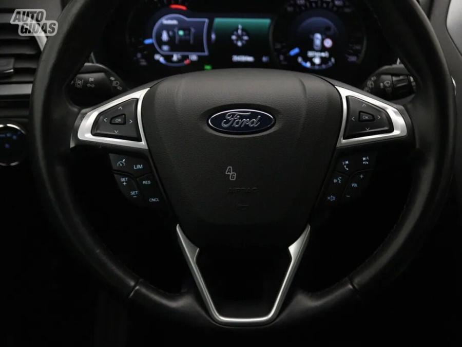 Black Ford Mondeo 2015 in Vilnius, with an engine capacity of 2.00 L and mileage of 254 thousand km for 7599 €, photo 19 on AUTOMOTO.COM.LV