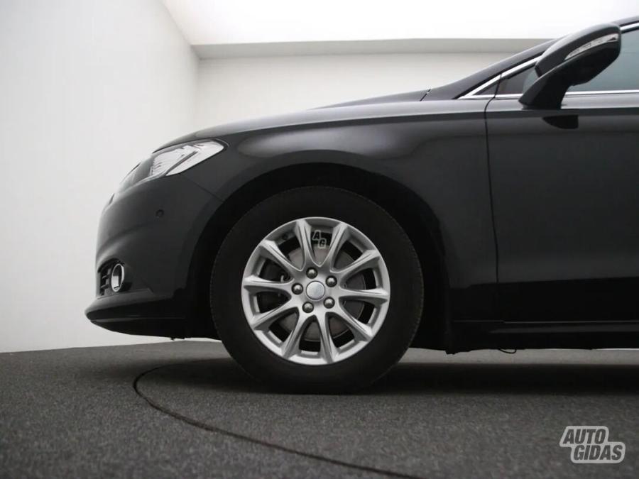 Black Ford Mondeo 2015 in Vilnius, with an engine capacity of 2.00 L and mileage of 254 thousand km for 7599 €, photo 29 on AUTOMOTO.COM.LV