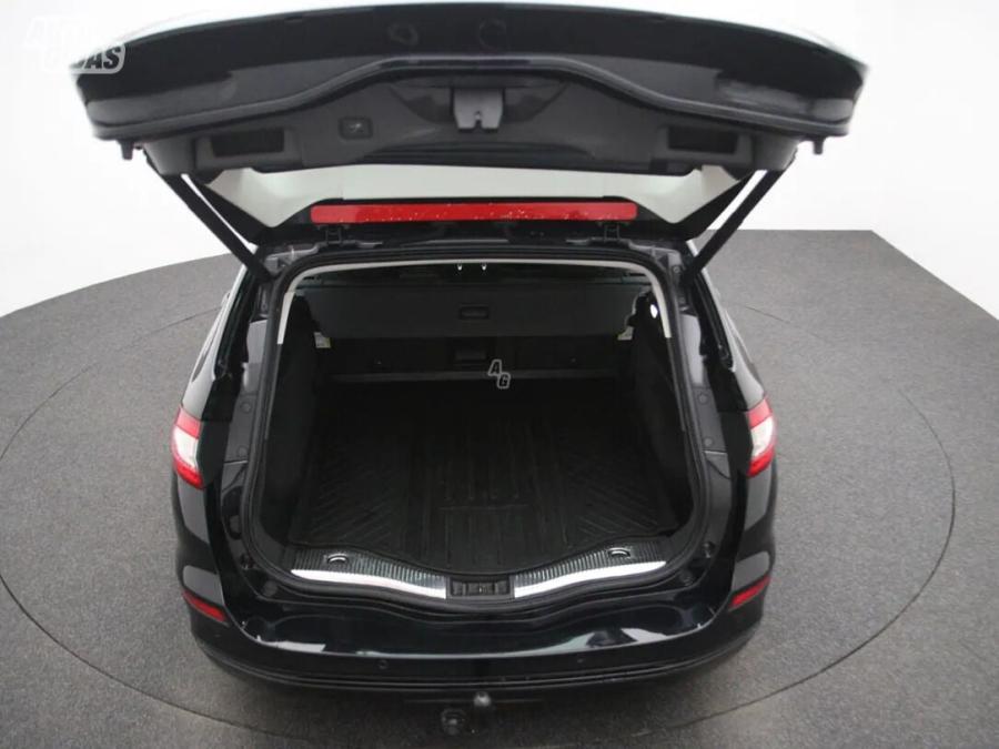 Black Ford Mondeo 2015 in Vilnius, with an engine capacity of 2.00 L and mileage of 254 thousand km for 7599 €, photo 35 on AUTOMOTO.COM.LV