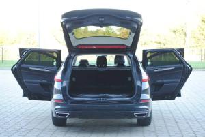Black Ford Mondeo 2015 in Riga, with an engine capacity of 2.00 L and mileage of 240 thousand km for 8990 €, photo 9 on AUTOMOTO.COM.LV