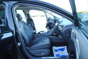 Black Ford Mondeo 2015 in Riga, with an engine capacity of 2.00 L and mileage of 240 thousand km for 8990 €, photo 13 on AUTOMOTO.COM.LV