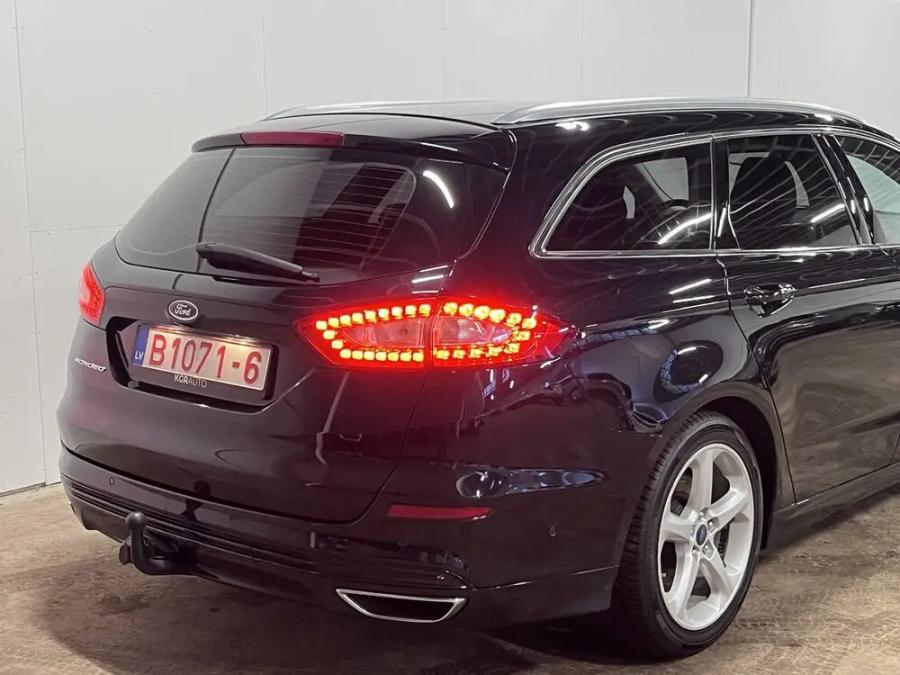 Black Ford Mondeo 2015 in Jurmala, with an engine capacity of 2.00 L and mileage of 284 thousand km for 8995 €, photo 8 on AUTOMOTO.COM.LV