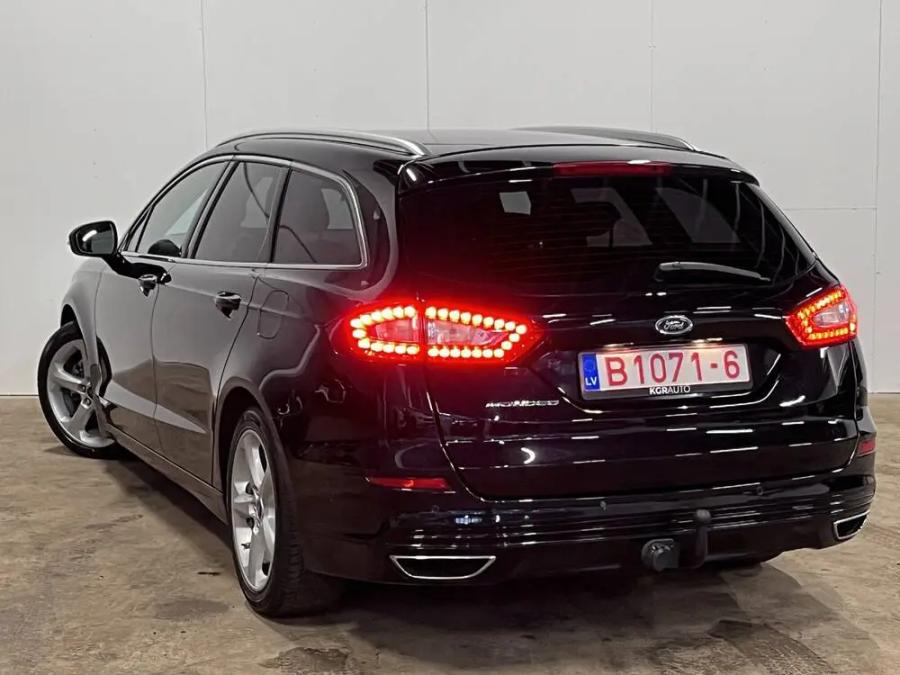 Black Ford Mondeo 2015 in Jurmala, with an engine capacity of 2.00 L and mileage of 284 thousand km for 8995 €, photo 11 on AUTOMOTO.COM.LV