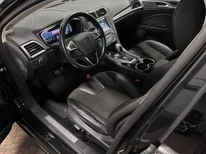 Black Ford Mondeo 2015 in Jurmala, with an engine capacity of 2.00 L and mileage of 284 thousand km for 8995 €, photo 14 on AUTOMOTO.COM.LV