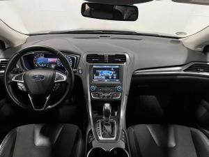 Black Ford Mondeo 2015 in Jurmala, with an engine capacity of 2.00 L and mileage of 284 thousand km for 8995 €, photo 16 on AUTOMOTO.COM.LV