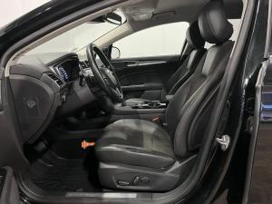 Black Ford Mondeo 2015 in Jurmala, with an engine capacity of 2.00 L and mileage of 284 thousand km for 8995 €, photo 18 on AUTOMOTO.COM.LV
