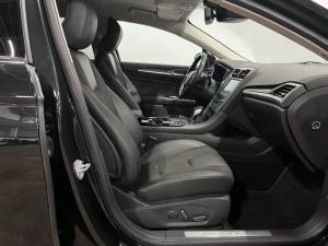 Black Ford Mondeo 2015 in Jurmala, with an engine capacity of 2.00 L and mileage of 284 thousand km for 8995 €, photo 20 on AUTOMOTO.COM.LV