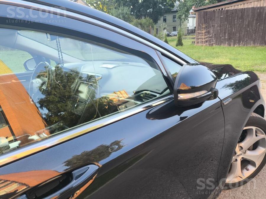 Melns Ford Mondeo 2015 Rīga, ar dzinēja tilpumu 2.00 L un nobraukumu 177 tūkst. km par 9150 €, foto 16 vietnē AUTOMOTO.COM.LV