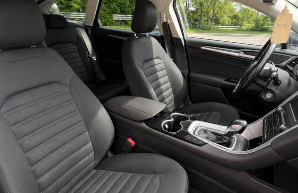 Melns Ford Mondeo 2015 Rakvere, ar dzinēja tilpumu 2.00 L un nobraukumu 286 tūkst. km par 6450 €, foto 7 vietnē AUTOMOTO.COM.LV