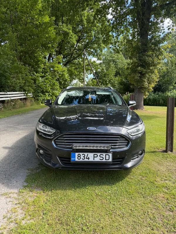 Melns Ford Mondeo 2015 Rakvere, ar dzinēja tilpumu 2.00 L un nobraukumu 286 tūkst. km par 6450 €, foto 9 vietnē AUTOMOTO.COM.LV