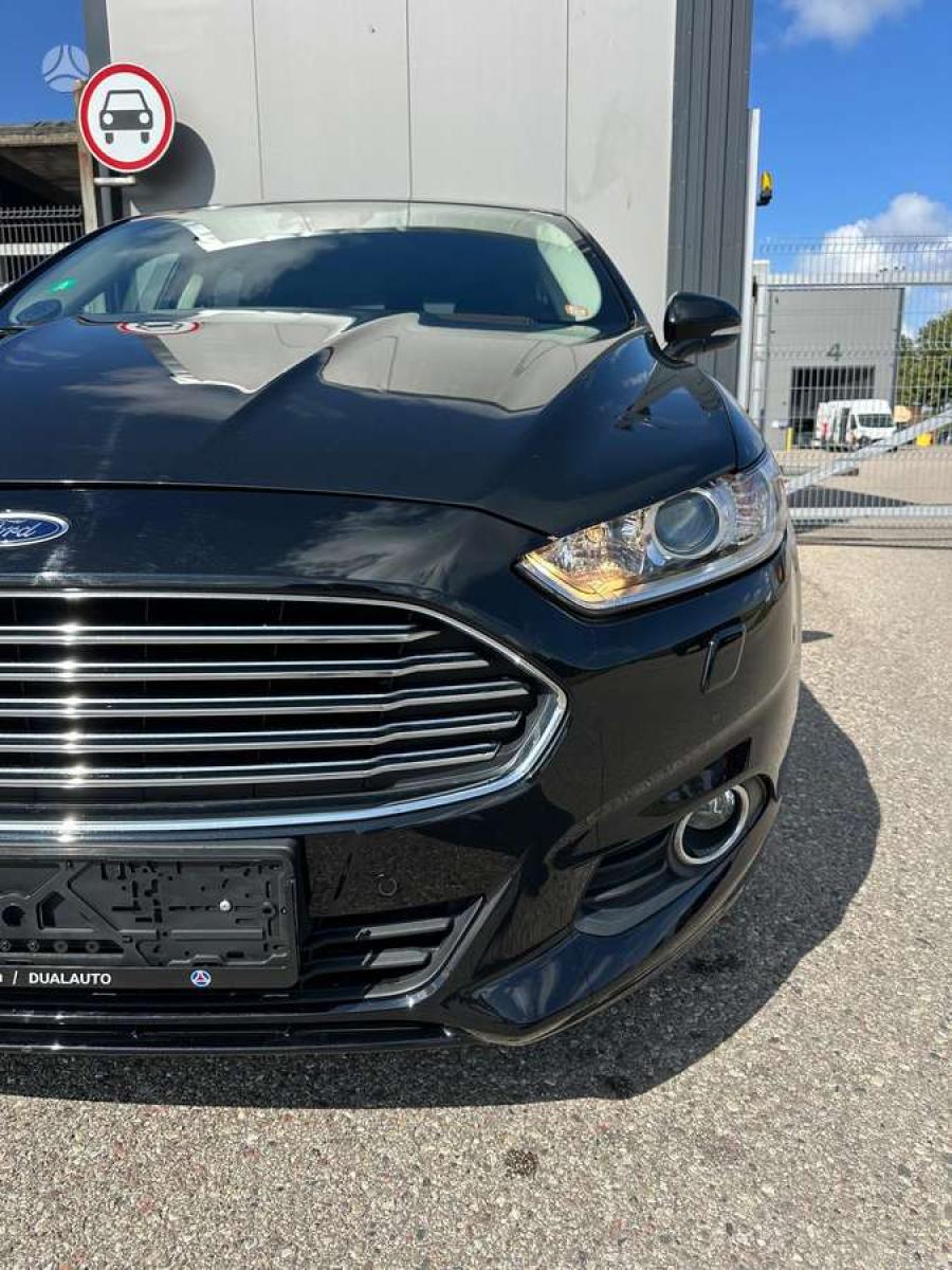 Melns Ford Mondeo 2015 Marijampole, ar dzinēja tilpumu 1.56 L un nobraukumu 229 tūkst. km par 6100 €, foto 3 vietnē AUTOMOTO.COM.LV
