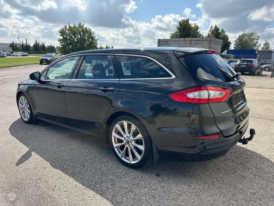 Melns Ford Mondeo 2015 Marijampole, ar dzinēja tilpumu 1.56 L un nobraukumu 229 tūkst. km par 6100 €, foto 6 vietnē AUTOMOTO.COM.LV