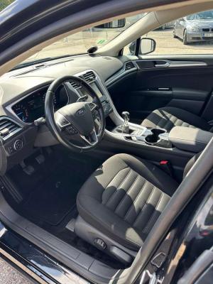 Melns Ford Mondeo 2015 Marijampole, ar dzinēja tilpumu 1.56 L un nobraukumu 229 tūkst. km par 6100 €, foto 9 vietnē AUTOMOTO.COM.LV