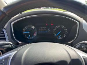 Melns Ford Mondeo 2015 Marijampole, ar dzinēja tilpumu 1.56 L un nobraukumu 229 tūkst. km par 6100 €, foto 11 vietnē AUTOMOTO.COM.LV