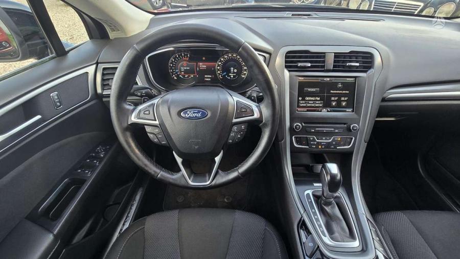 Black Ford Mondeo 2015 in Kaunas, with an engine capacity of 2.00 L and mileage of 262 thousand km for 6999 €, photo 11 on AUTOMOTO.COM.LV