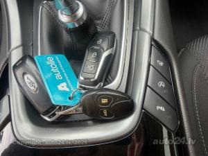 Black Ford Mondeo 2015 in Voru, with an engine capacity of 1.50 L and mileage of 256 thousand km for 5590 €, photo 11 on AUTOMOTO.COM.LV