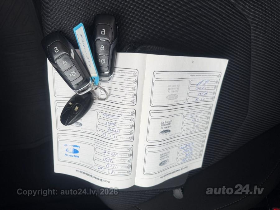 Black Ford Mondeo 2015 in Voru, with an engine capacity of 1.50 L and mileage of 256 thousand km for 5590 €, photo 12 on AUTOMOTO.COM.LV