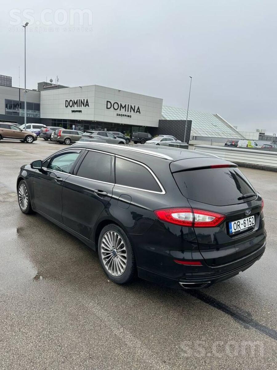 Black Ford Mondeo 2015 in Riga, with an engine capacity of 2.00 L and mileage of 247 thousand km for 6900 €, photo 4 on AUTOMOTO.COM.LV