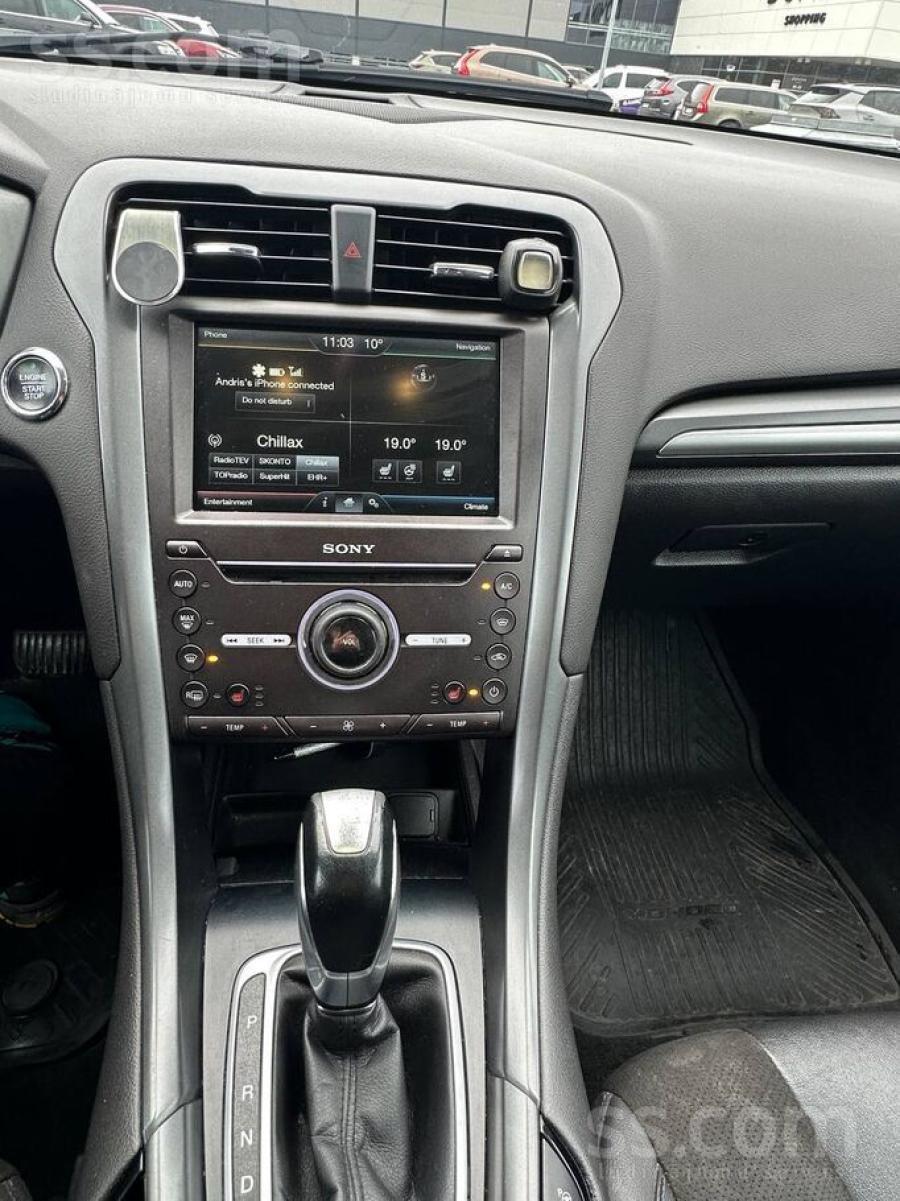 Black Ford Mondeo 2015 in Riga, with an engine capacity of 2.00 L and mileage of 247 thousand km for 6900 €, photo 11 on AUTOMOTO.COM.LV