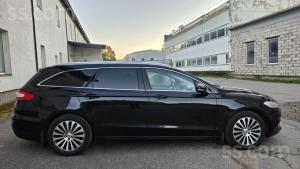 Melns Ford Mondeo 2015 Rīga, ar dzinēja tilpumu 1.50 L un nobraukumu 148 tūkst. km par 5700 €, foto 7 vietnē AUTOMOTO.COM.LV