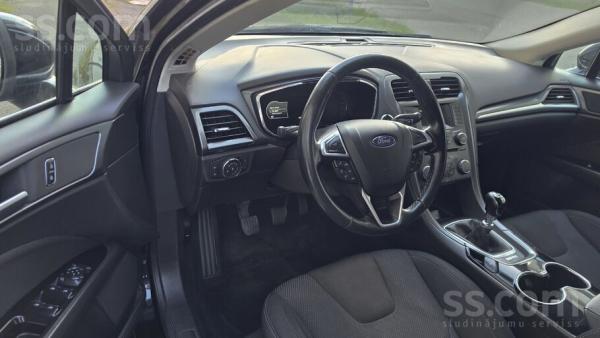 Melns Ford Mondeo 2015 Rīga, ar dzinēja tilpumu 1.50 L un nobraukumu 148 tūkst. km par 5700 €, foto 8 vietnē AUTOMOTO.COM.LV