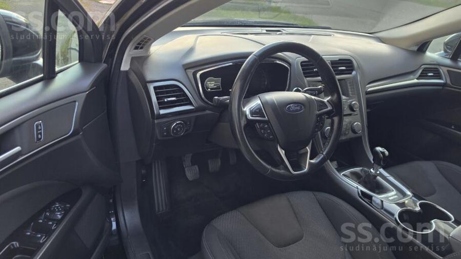 Melns Ford Mondeo 2015 Rīga, ar dzinēja tilpumu 1.50 L un nobraukumu 148 tūkst. km par 5700 €, foto 8 vietnē AUTOMOTO.COM.LV