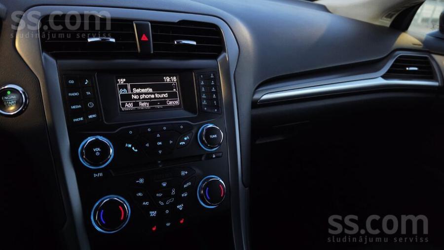 Melns Ford Mondeo 2015 Rīga, ar dzinēja tilpumu 1.50 L un nobraukumu 148 tūkst. km par 5700 €, foto 16 vietnē AUTOMOTO.COM.LV