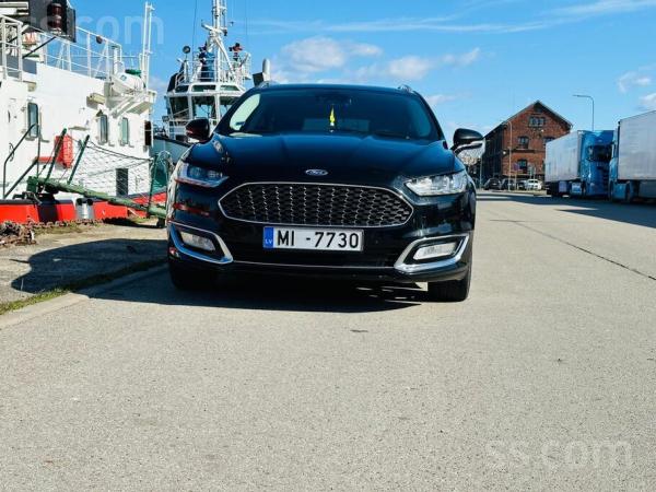 Melns Ford Mondeo 2016 Liepāja, ar dzinēja tilpumu 2.00 L un nobraukumu 315 tūkst. km par 11000 €, foto 2 vietnē AUTOMOTO.COM.LV