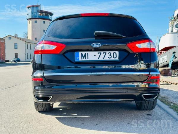 Melns Ford Mondeo 2016 Liepāja, ar dzinēja tilpumu 2.00 L un nobraukumu 315 tūkst. km par 11000 €, foto 4 vietnē AUTOMOTO.COM.LV