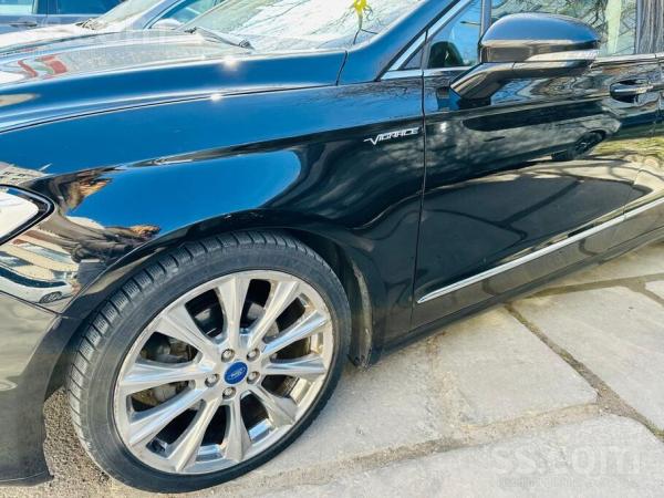 Melns Ford Mondeo 2016 Liepāja, ar dzinēja tilpumu 2.00 L un nobraukumu 315 tūkst. km par 11000 €, foto 8 vietnē AUTOMOTO.COM.LV