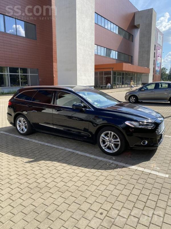 Melns Ford Mondeo 2016 Rīga, ar dzinēja tilpumu 2.00 L un nobraukumu 251 tūkst. km par 10000 €, foto 8 vietnē AUTOMOTO.COM.LV
