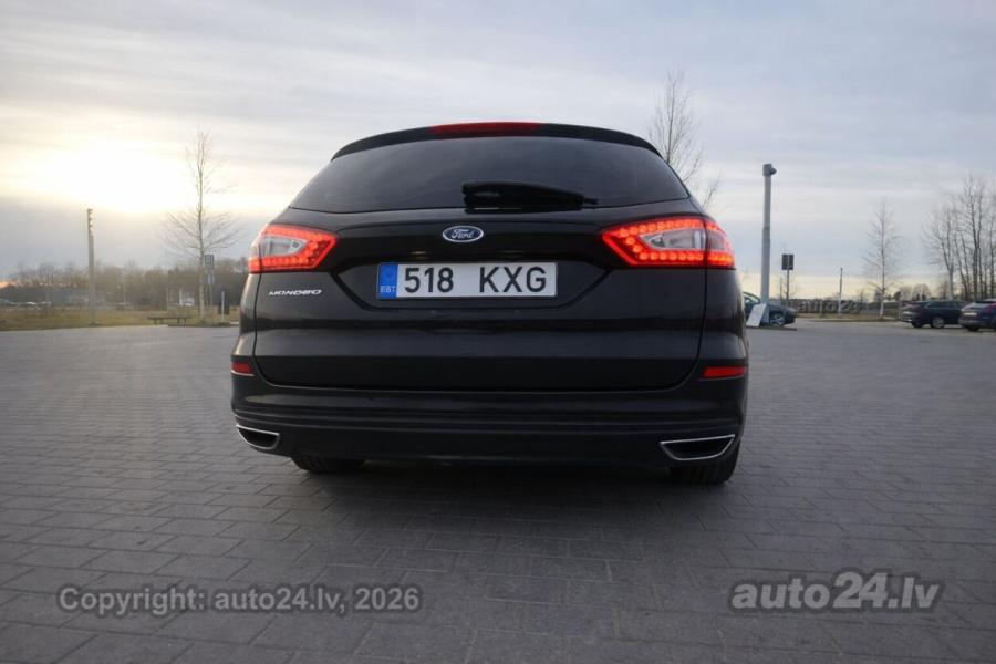 Melns Ford Mondeo 2016 Tartu, ar dzinēja tilpumu 2.00 L un nobraukumu 228 tūkst. km par 10700 €, foto 3 vietnē AUTOMOTO.COM.LV