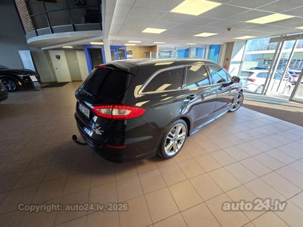 Melns Ford Mondeo 2016 Tartu, ar dzinēja tilpumu 2.00 L un nobraukumu 253 tūkst. km par 9599 €, foto 3 vietnē AUTOMOTO.COM.LV