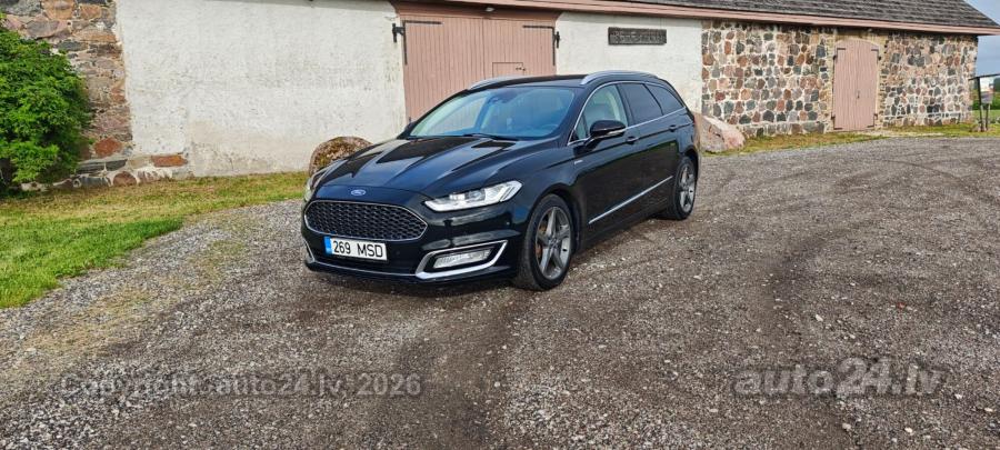 Melns Ford Mondeo 2016 Tallina, ar dzinēja tilpumu 2.00 L un nobraukumu 255 tūkst. km par 12500 €, foto 1 vietnē AUTOMOTO.COM.LV