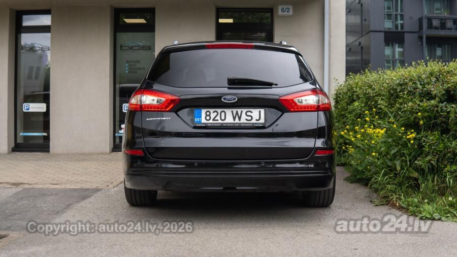 Melns Ford Mondeo 2016 Tallina, ar dzinēja tilpumu 2.00 L un nobraukumu 138 tūkst. km par 10900 €, foto 7 vietnē AUTOMOTO.COM.LV